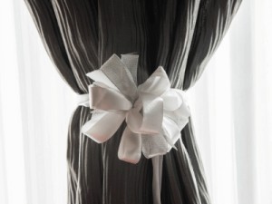 7 Different Ways to Decorate Your Kitchen Windows - My Home My Globe